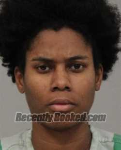 Recent Booking / Mugshot for Jasmine Shamira Smith in St Lucie County ...