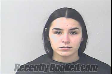 Recent Booking / Mugshot for Alexia Renee Dixon in St Lucie County, Florida