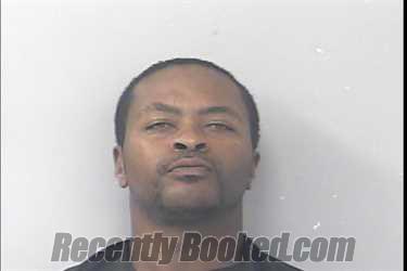 Recent Booking / Mugshot for Shakarian Shavar Williams in St Lucie ...