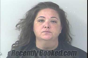 Recent Booking / Mugshot for Amanda Julia Tucker in St Lucie County ...