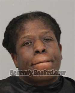 Recent Booking / Mugshot for Myrtle Anna Davis in St Lucie County, Florida
