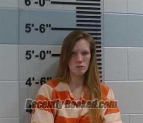 Recent Booking / Mugshot for AUTUMN NICOLE HUFFER in Fairfield County, Ohio