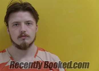 Recent Booking / Mugshot for BRANDON RAY BREECH in Fairfield County, Ohio