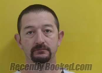 Recent Booking / Mugshot for CHRISTOPHER JEFFERS in Fairfield County, Ohio