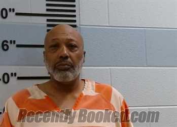 Recent Booking / Mugshot for KHAMISI LASHON SMITH in Fairfield County, Ohio