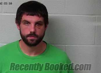 Recent Booking / Mugshot for CALEB JAMES CAPLINGER in Fayette County, Ohio
