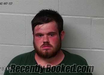 Recent Booking / Mugshot for TRENT MATTHEW SLONE in Fayette County, Ohio