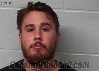 Recent Booking / Mugshot for TYLER ANDREW PERRY in Fayette County, Ohio