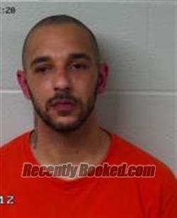 Recent Booking / Mugshot for DASHON JORDAN HARRIS in Fayette County, Ohio