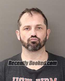Recent Booking / Mugshot for ENRIQUE R LAPRAD in Franklin County, Ohio