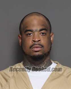 Recent Booking / Mugshot for ANTHONY TYRONE SAUNDERS in Franklin County ...
