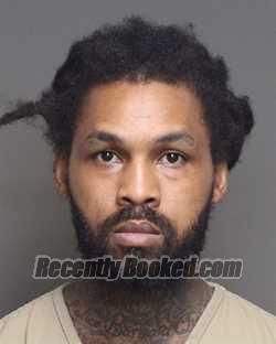Recent Booking / Mugshot for QUASHAWN D COX in Franklin County, Ohio
