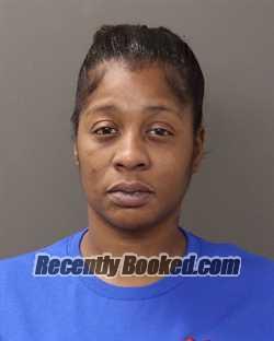 Recent Booking / Mugshot for ALEXIS R DAVIS in Franklin County, Ohio