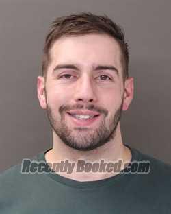 Recent Booking / Mugshot for JONATHAN B CHARLES in Franklin County, Ohio