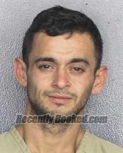 Recent Booking / Mugshot for ARIEL DAVID GUZMAN in Broward County, Florida