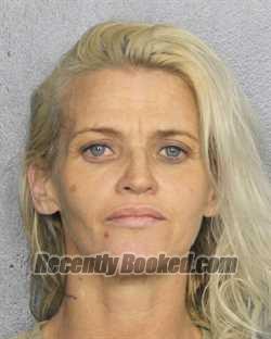 Recent Booking / Mugshot for COLLEEN M FITZSIMONS in Broward County ...