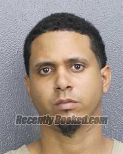 Recent Booking / Mugshot for ALEXIS LEANDRO GUZMAN GONZALEZ in Broward County, Florida