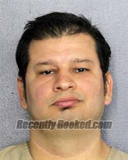 Recent Booking / Mugshot for RAFAEL GUZMAN in Broward County, Florida
