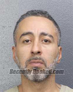 Recent Booking / Mugshot for CHRISTIAN ARANGO in Broward County, Florida