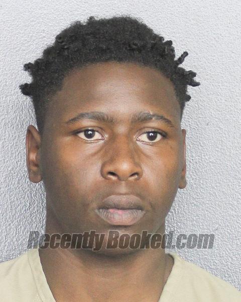 Recent Booking / Mugshot for ANDREW RITCHIE in Broward County, Florida