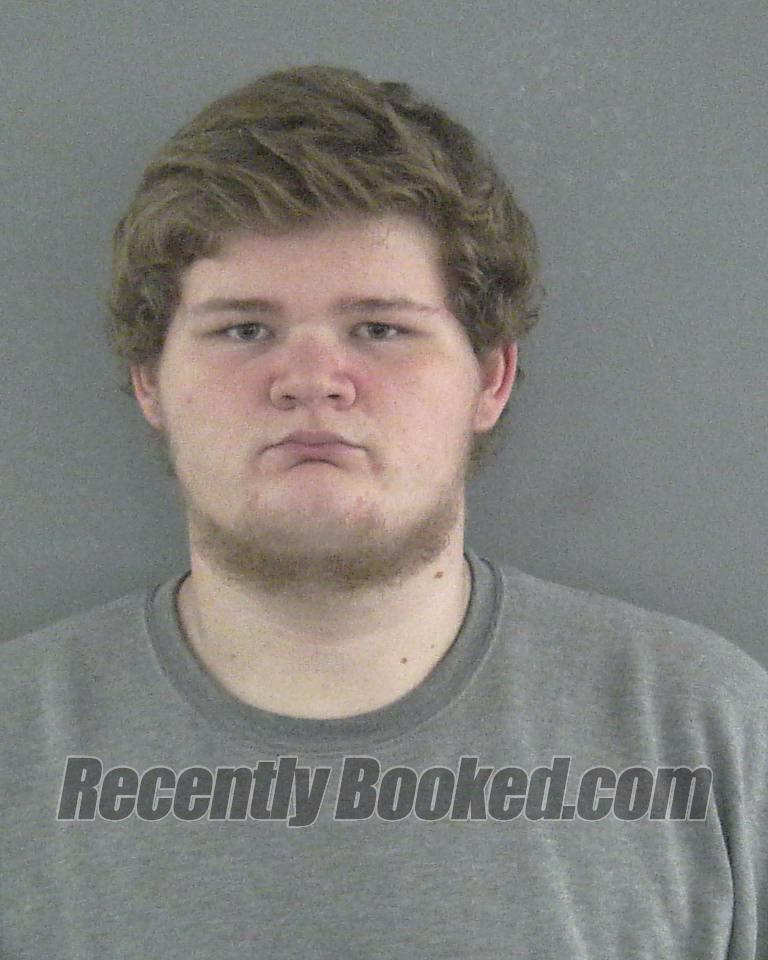 Recent Booking / Mugshot for ISAIAH WAYNE DIONNE in Sumter County, Florida