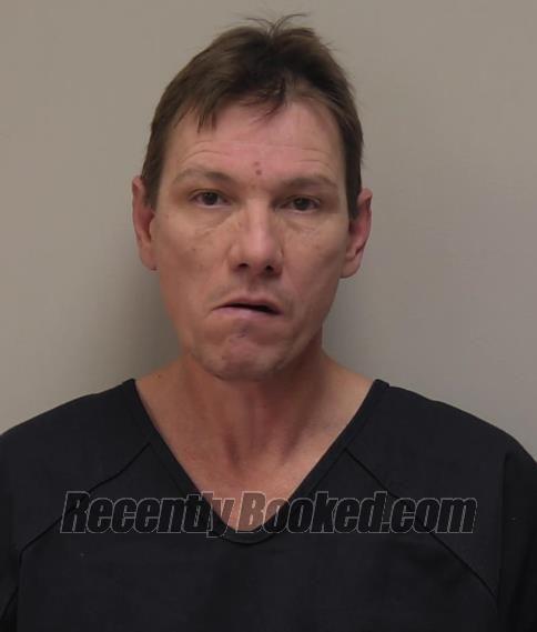 Recent Booking / Mugshot for Terry J Lamb in Hancock County, Ohio