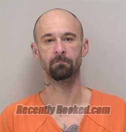 Recent Booking / Mugshot for Thomas Michael Stiger in Hancock County, Ohio