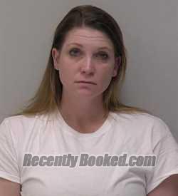Recent Booking / Mugshot for Nicole Marie Linhart in Hancock County, Ohio