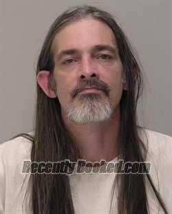 Recent Booking / Mugshot for Robert Paul Hauenstein in Hancock County, Ohio