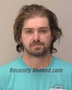 Recent Booking / Mugshot for Christopher Dominic Boucher in Hancock ...