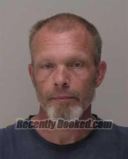 Recent Booking / Mugshot for Gregory Lee Oldaker in Hancock County, Ohio