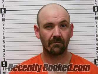Recent Booking / Mugshot for BRETT MICHAEL CAHILL in Hardin County, Ohio
