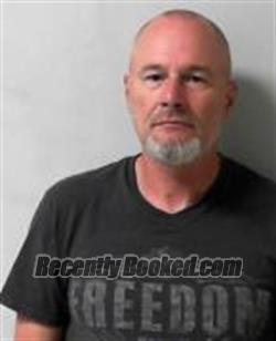 Recent Booking / Mugshot for RONALD E HARDMAN JR in Logan County, Ohio