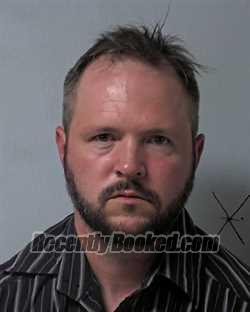 Recent Booking / Mugshot for DUSTIN JAY BROWN in Logan County, Ohio