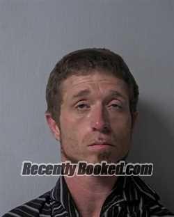 Recent Booking / Mugshot for DUSTIN ROBERT HARBER in Logan County, Ohio