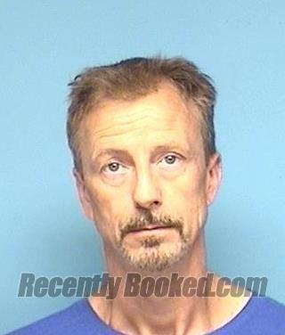 Recent Booking / Mugshot for ROBERT F Junior STARNES in Lorain County, Ohio