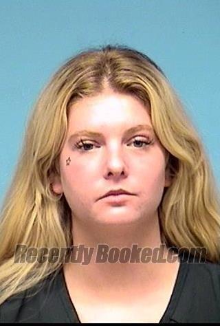 Recent Booking / Mugshot for RACHELLE B THACKER in Lorain County, Ohio