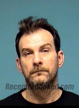 Recent Booking / Mugshot for SHAWN E GLOVER in Lorain County, Ohio