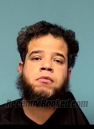 Recent Booking / Mugshot for TOQUATO CRAWFORD Junior KNOWLES in Lorain ...