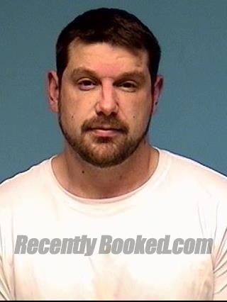 Recent Booking / Mugshot for MATTHEW R VARGA in Lorain County, Ohio
