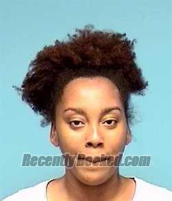 Recent Booking / Mugshot for ALANNA N WASHINGTON in Lorain County, Ohio
