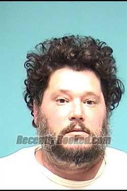 Recent Booking / Mugshot for MATTHEW R SIDLEY in Lorain County, Ohio