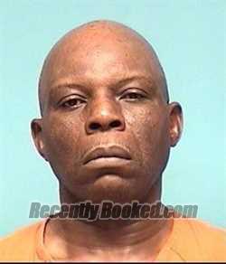 Recent Booking / Mugshot for ALFONSO NMI GILCHRIST in Lorain County, Ohio