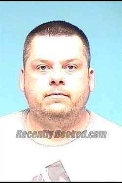 Recent Booking / Mugshot for JONATHAN B LITTLE in Lorain County, Ohio