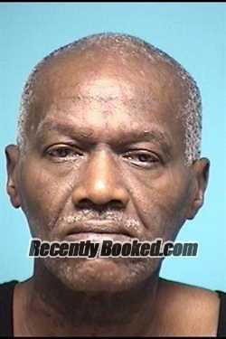 Recent Booking / Mugshot for ROBERT ELIGAH Junior PERRY in Lorain ...