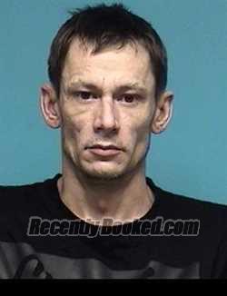 Recent Booking / Mugshot for JOSHUA RAY PONSFORD in Lorain County, Ohio
