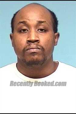 Recent Booking / Mugshot for DAVID JEROME MIXON in Lorain County, Ohio