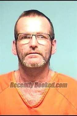 Recent Booking / Mugshot for CHRISTOPHER DEAN SEBASTIAN in Lorain ...