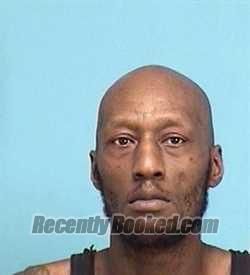 Recent Booking / Mugshot for ANTOINE LAVELLE REED in Lorain County, Ohio