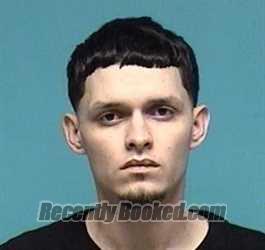 Recent Booking / Mugshot for KENNETH ALEXIS DEJESUS-MELENDEZ in Lorain ...